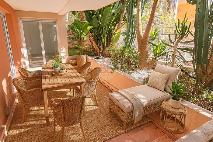 Appartement à vendre - Saint-Raphaël - 4 pièces - 3 chambres