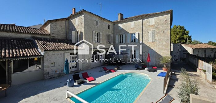 Maison 15 pièces à Agen, à vendre