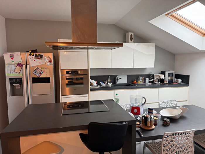 Appartement à louer - Hayange, Konacker - 4 pièces - 2 chambres