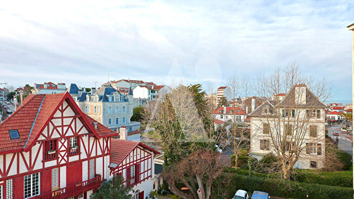 Appartement à vendre - Biarritz, Centre-ville Est - 3 pièces - 2 chambres