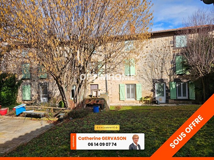 Maison à vendre - Chauriat - 7 pièces - 3 chambres