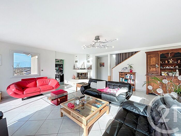 Maison à vendre - Yssingeaux - 10 pièces - 5 chambres