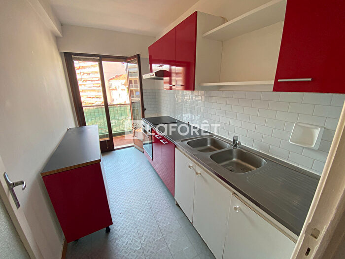 Appartement à vendre - Cannes, Prado, République - 1 pièce