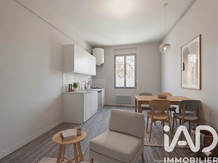 Appartement à vendre - Décines-Charpieu, Centre-ville - 2 pièces - 1 chambre