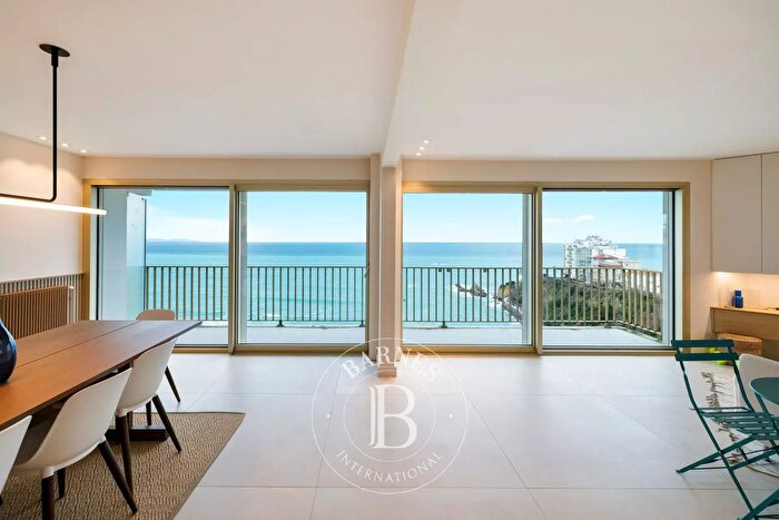 Appartement à vendre - Biarritz, Centre-ville Ouest - 4 pièces - 3 chambres