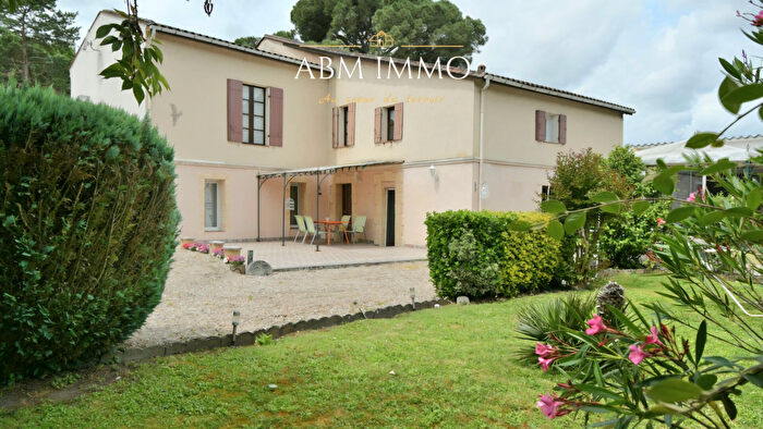 Maison à vendre - Bergerac - 10 pièces - 5 chambres