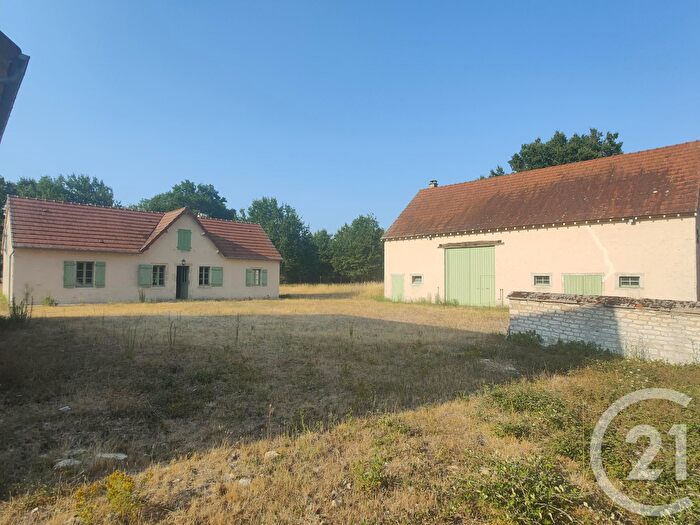 Maison 4 pièces à Lurcy-Lévis, à louer