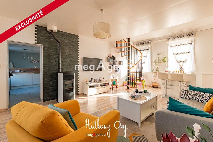 Maison à vendre - Vaudry - 4 pièces - 2 chambres