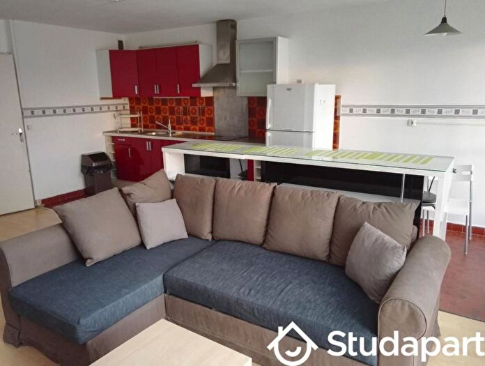 Reste des Chenes-Le Ponceau, Cergy : Appartement 1 pièce à louer