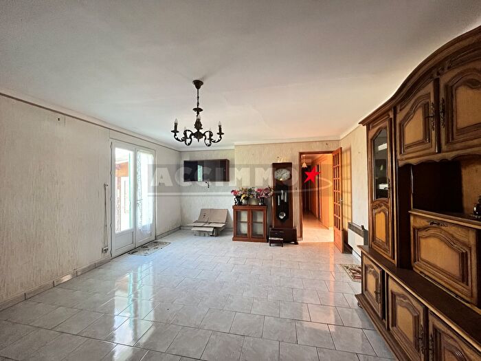 Maison à vendre - Saint-Paul-Cap-de-Joux - 4 pièces - 3 chambres