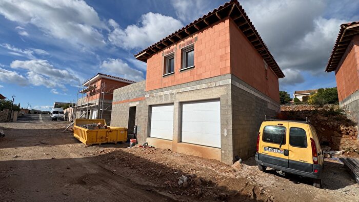 Maison 4 pièces à Fitou, à vendre