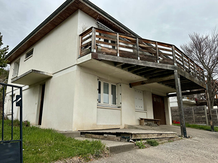 Maison à vendre - Clermont-Ferrand, Cotes de Clermont - 5 pièces - 3 chambres