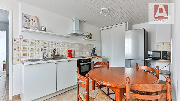 Maison à louer - Saint-Maixent-sur-Vie - 3 pièces - 2 chambres