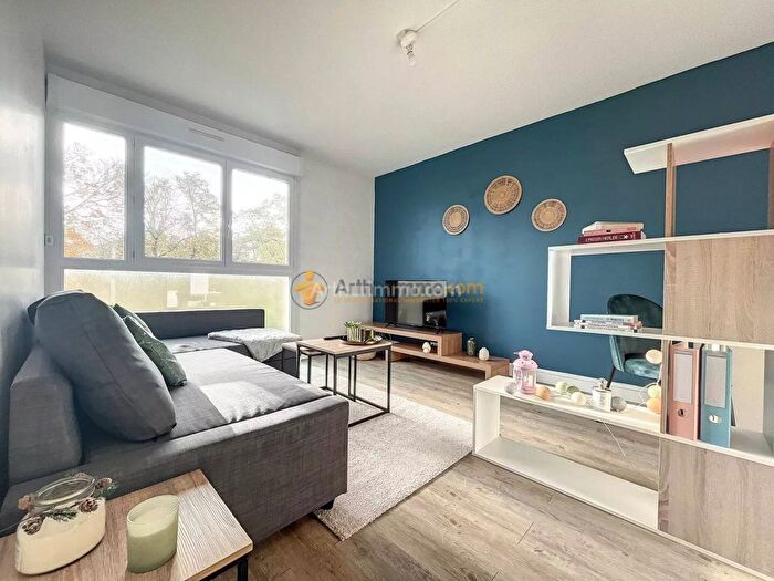 Appartement à louer - Bois dAmour-Porte de Paris-Courlancy, Reims - 2 pièces - 1 chambre