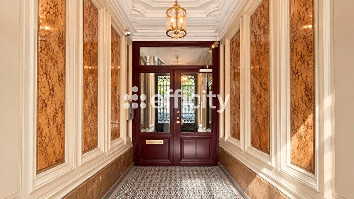 Appartement 1 pièce à vendre à Paris 15ème, Saint-Lambert, Convention