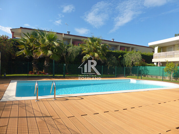 Appartement à vendre - Mougins, Saint-Martin, Jylloue - 2 pièces - 1 chambre