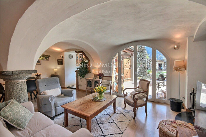 Appartement à vendre - Séez - 5 pièces - 3 chambres