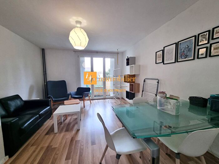 Appartement à louer - Les Cévennes, Clementville, Montpellier - 1 pièce - 4 chambres