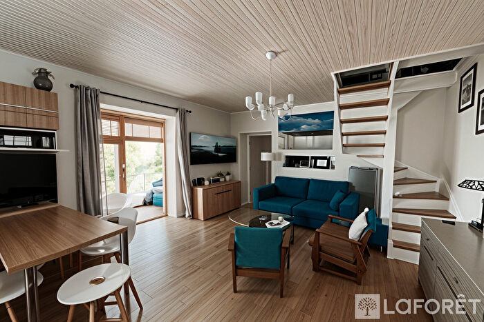 Maison à vendre - Gujan-Mestras, Centre-ville - 4 pièces - 4 chambres