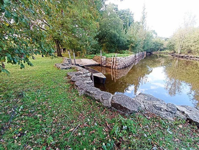 Maison à vendre - Saint-Joachim - 6 pièces - 4 chambres