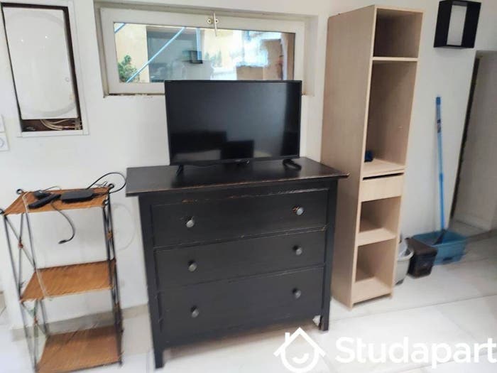 Centre Bourg, Neuville-sur-Saône - Appartement 3 pièces à louer
