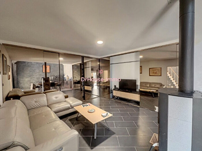 Maison à vendre - Oulins - 10 pièces - 6 chambres