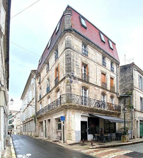 Appartement 2 pièces à vendre à Angoulême, Le Vieil Angoulême