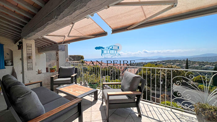 Maison 5 pièces à vendre - Roquebrune-sur-Argens