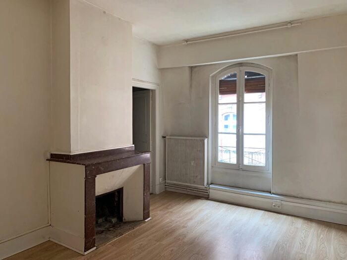 Appartement à louer - Toulouse, Les Carmes-Esquirol - 3 pièces - 1 chambre