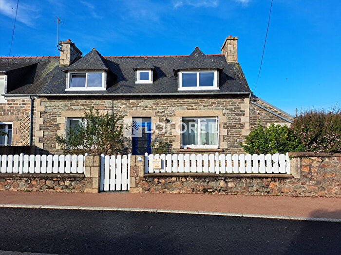 Maison 5 pièces à louer à Pleubian