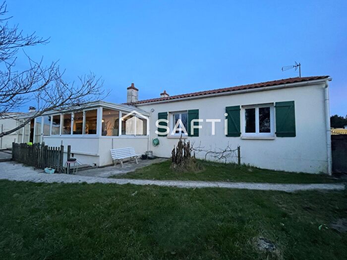 Maison à vendre - Apremont - 5 pièces - 4 chambres