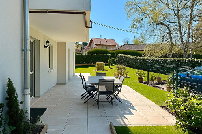 Appartement à vendre - Reignier-Ésery - 3 pièces - 2 chambres