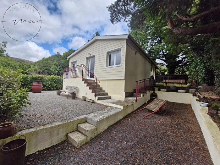 Maison 3 pièces à Murat-sur-Vèbre, à vendre