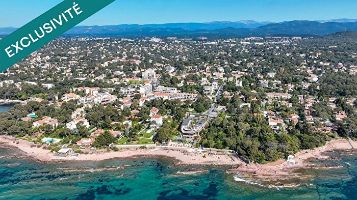 Appartement 5 pièces à vendre à Saint-Raphaël, Boulouris