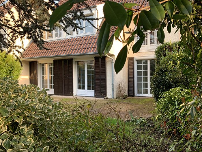 Maison à vendre - Breuillet - 7 pièces - 4 chambres