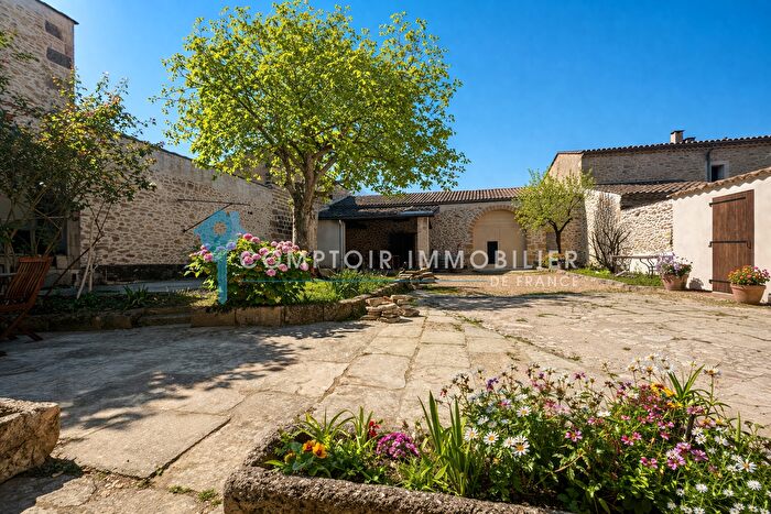 Maison 9 pièces à vendre à Vergèze