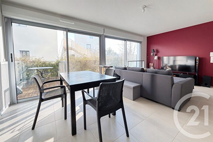 Appartement à vendre - Bègles, Mairie, Bourg - 3 pièces - 2 chambres