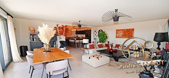 Appartement à vendre - Frontignan, La Ville - 4 pièces - 3 chambres