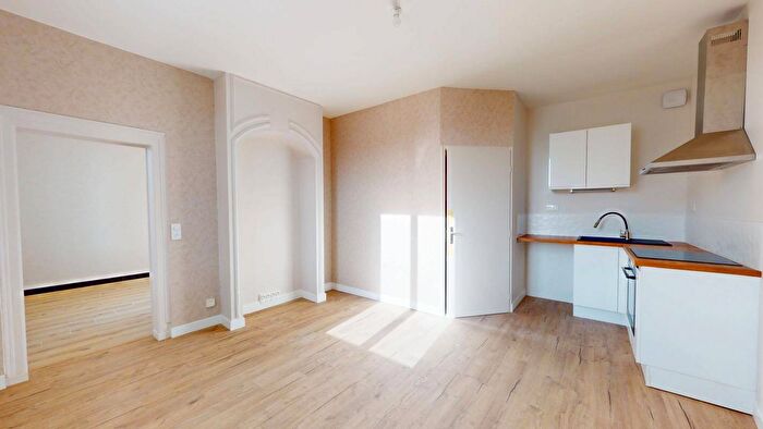 Appartement à louer - Marbeaumont-Gare-Fédération, Bar-le-Duc - 2 pièces - 1 chambre