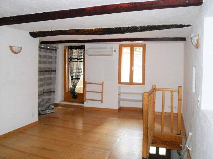 Appartement à louer - LEscarène - 2 pièces - 1 chambre