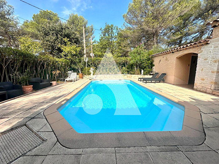 Maison à vendre - La Tour-dAigues - 4 pièces - 3 chambres