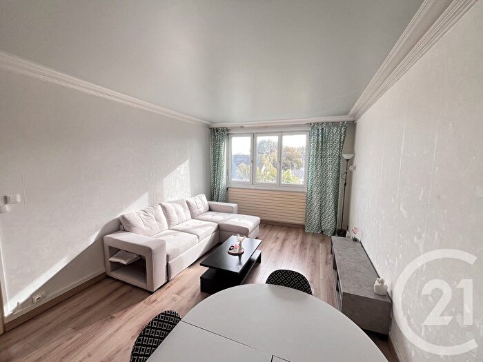 Appartement à louer - Joué-lès-Tours, Verdun - 3 pièces - 2 chambres