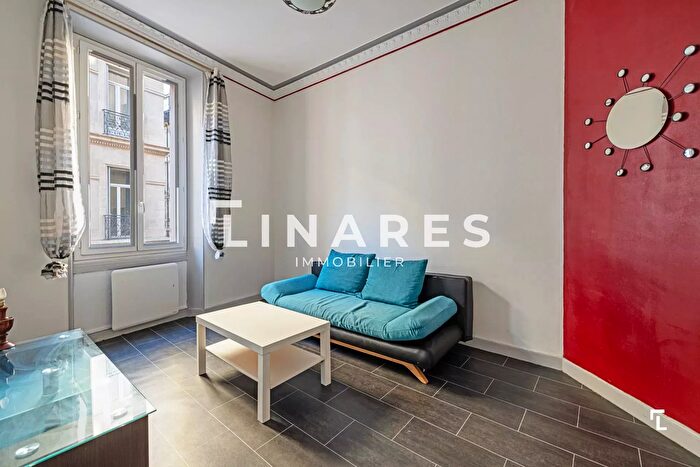 Appartement à vendre - Marseille er , Saint-Charles - 2 pièces - 1 chambre