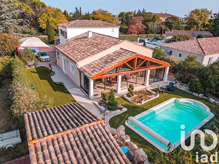 Maison à vendre - Garons - 8 pièces - 5 chambres