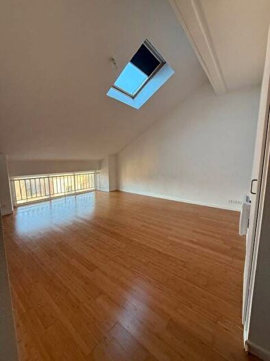 Appartement à louer - Beaulieu, Périgueux - 2 pièces - 1 chambre