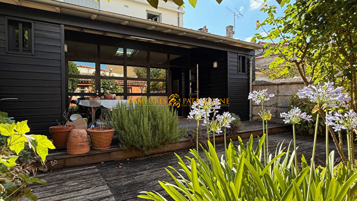 Maison à vendre - Angoulême - 4 pièces - 3 chambres