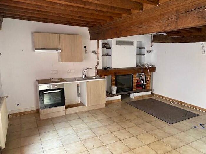 Appartement à louer - Régny - 4 pièces - 3 chambres