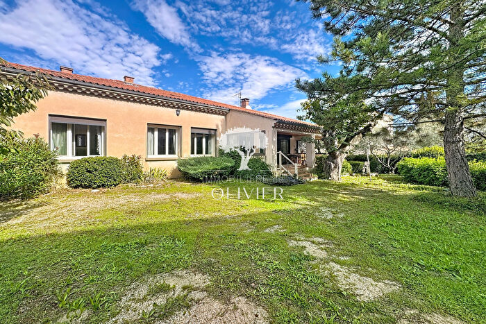 Maison à vendre - Apt - 5 pièces - 4 chambres