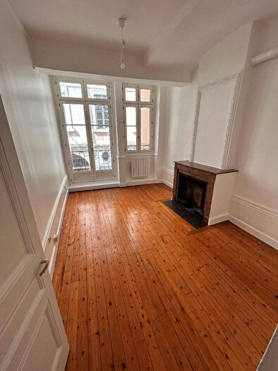 Appartement à louer - Pentes de la croix-rousse, Lyon er arrondissement - 3 pièces - 2 chambres