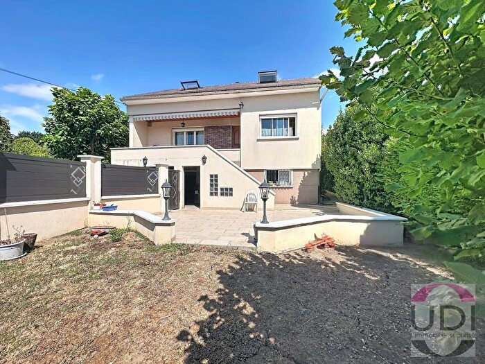 Maison 5 pièces à vendre à Corbeil-Essonnes, Hermitage